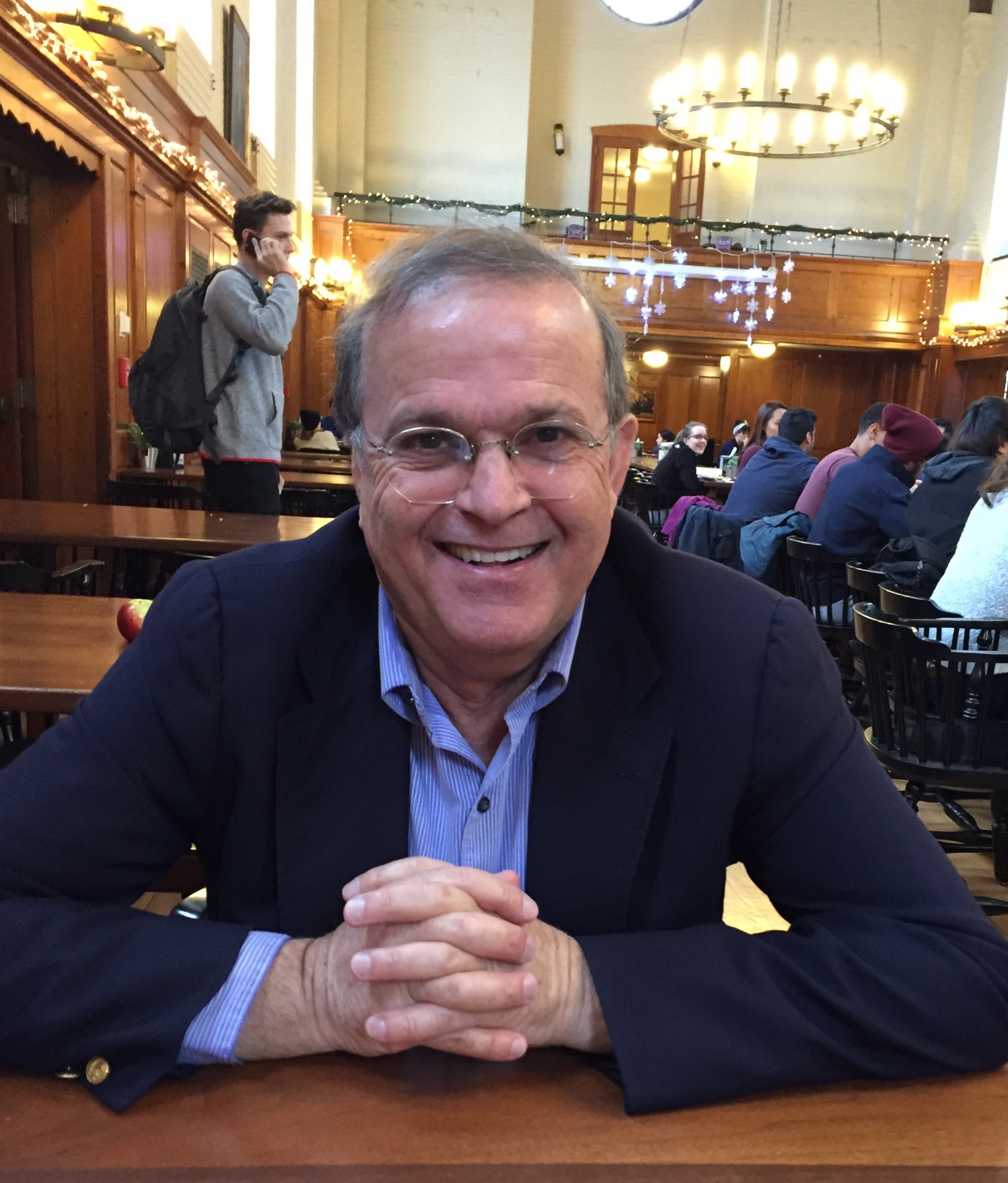 Prof. Moshe Gai Awarded 2024-2025 Fulbright U.S. Scholar Award ...
